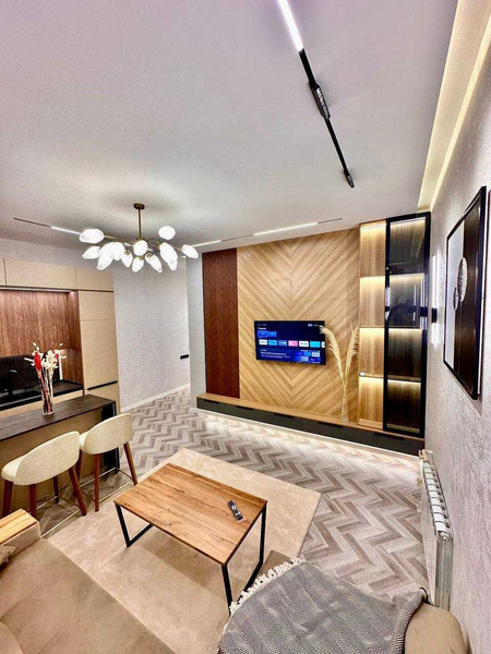 СРОЧНО ПРОДАЕТСЯ КВАРТИРА 3х ком Шота Руставели Аския Базар 58м2
