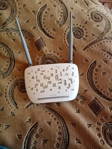 Wi-Fi роутер ADSL состояние хорошее, рабочий
