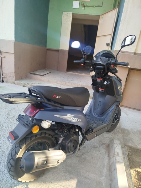 Mini tank sotiladi sukuter