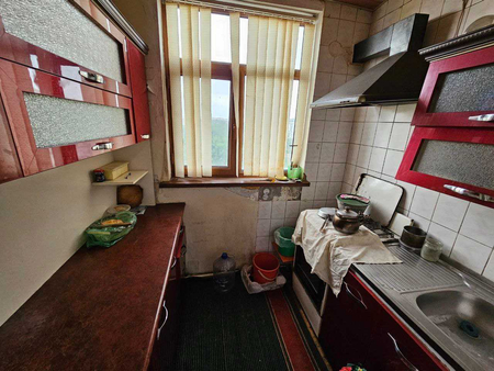 3 xonali 75m² 4-qavat sotiladi
