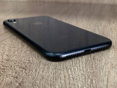 iPhone Xr с гарантией!
