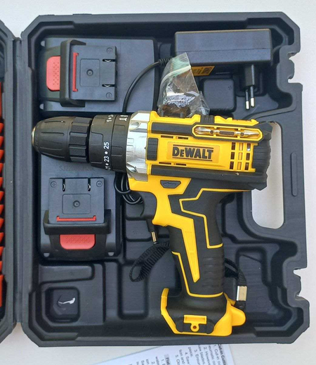 Aккумуляторный шуруповерт DeWALT 36 V  (с набором).