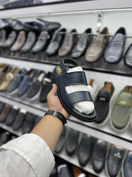 ZARA HaNd MaDe…….