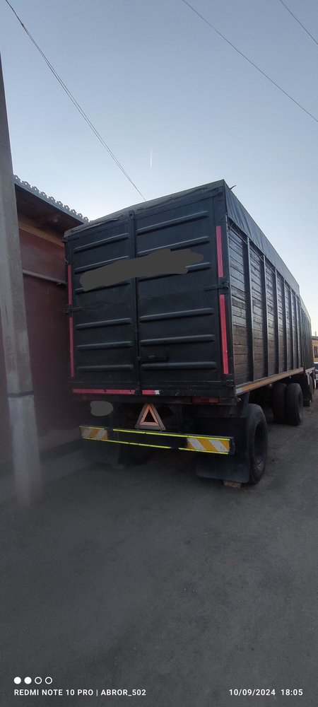 Kamaz 53212 pritsepi bilan sotiladi
