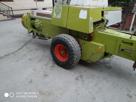 Claas markant 55