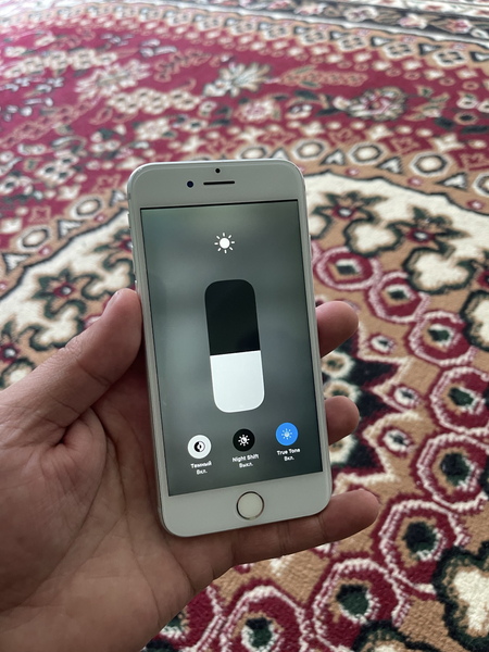 İphone 8 64 gb