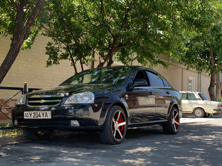 Vossen 17 sotiladi fosforli