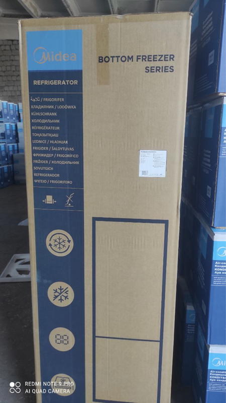 Холодильник Midea