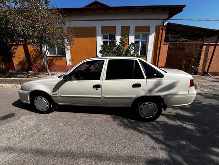 Chevrolet nexia 2