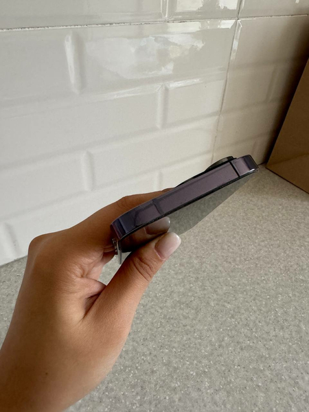 Продается iphone 14 pro Lla(eSim)