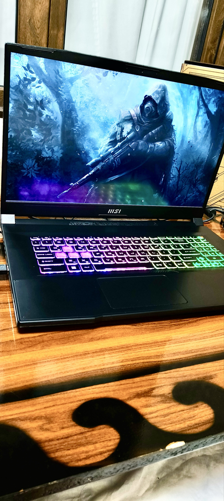 Игровой ноутбук MSI KATANA i7-13620H/озу32гб/RTX4060 8гб/SSD 1трб