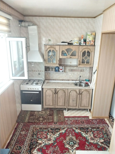 Srochna sotiladi Shayhontohur rayoni  4 xonali 110 kvrati