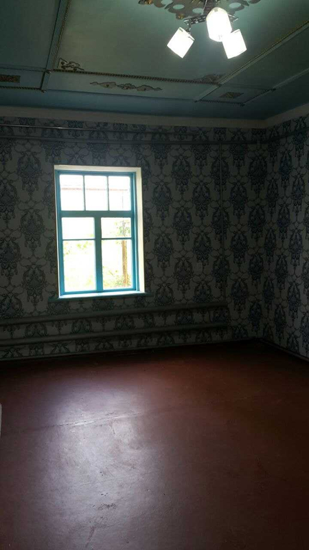 пос.Янгибазар дом 5,2-сотки 4-комн 83 м² недалеко автостанция базар