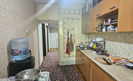 Продаётся квартиры 5/2/4 91 м².Ориентир Рынок Гвардейская J2418)