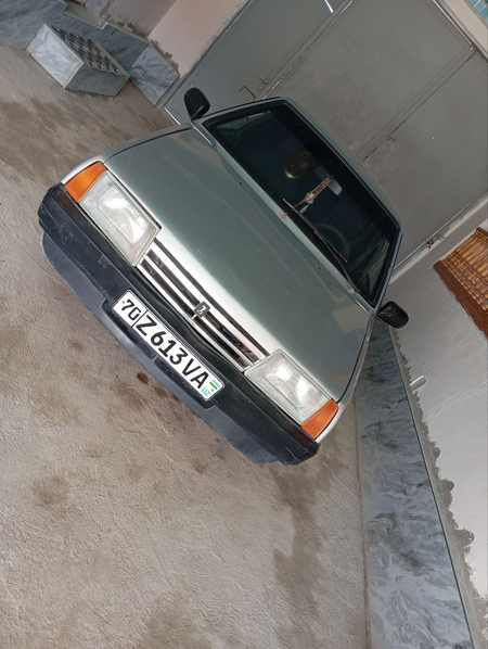 Srochni sotiladi