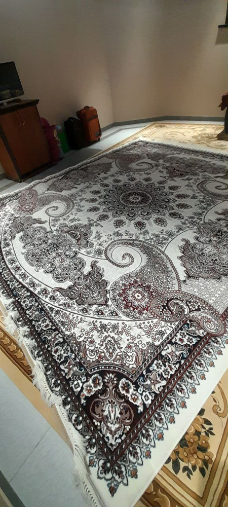 YANGI GILAM..  ишлатилмаган