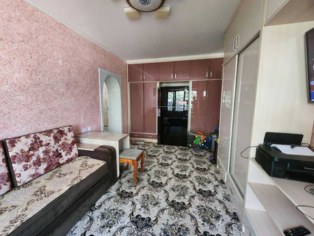 Продается квартиры 2/2/4 на Юнусабадском  районе Шахристан (J180)