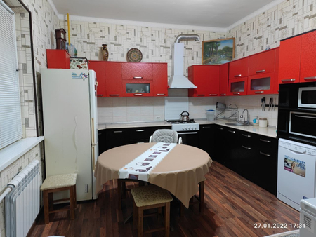Сдается кв, Юнусабад 4/2/4.