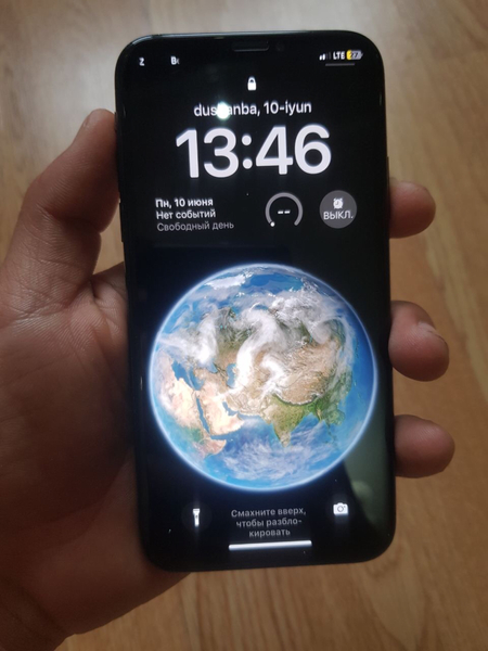 Iphone X haloti udar