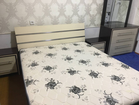 Срочно продается гЧирчик двух спальный