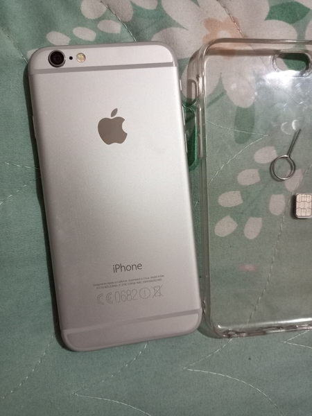 Iphone 6   64gb sroshni