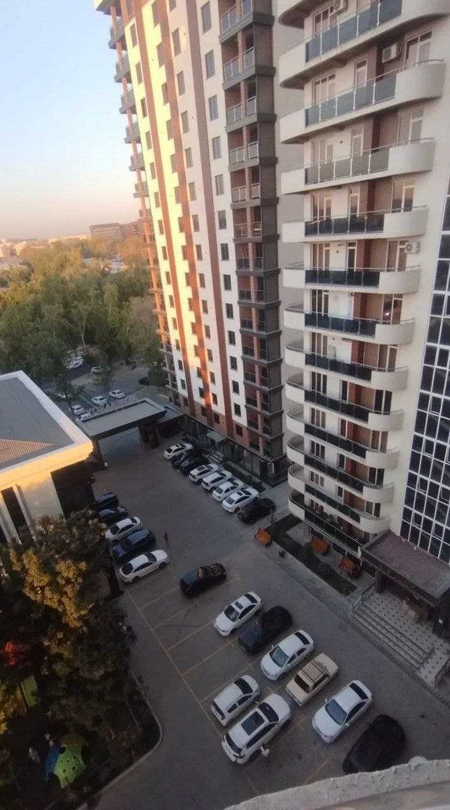 Oila, Qizlarga Yunusobod 6kv.