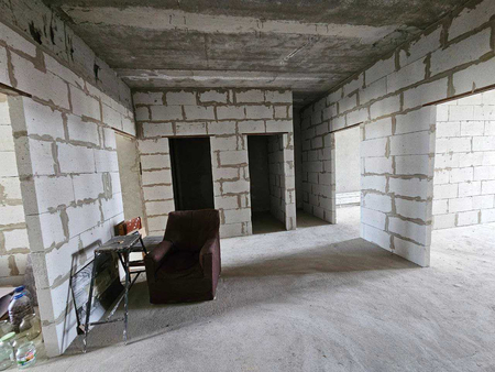 3 xonali 115m² 7-qavat uy sotiladi