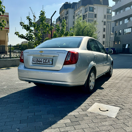Продаю Lacetti 2