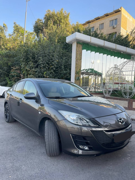 Mazda 3 2009 yil