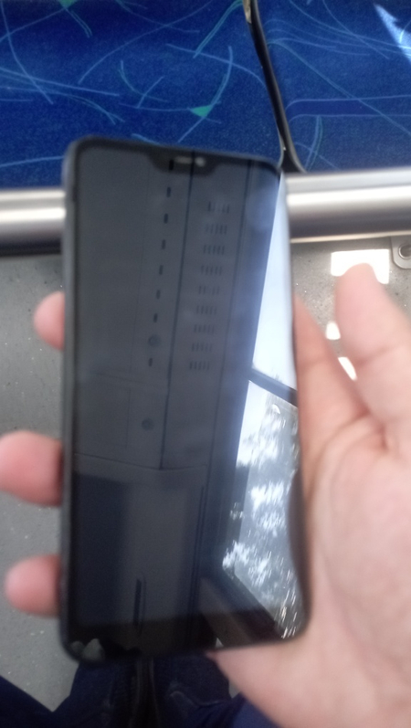 Telefon sotiladi