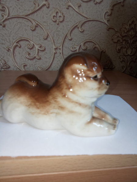 Статуэтка собака