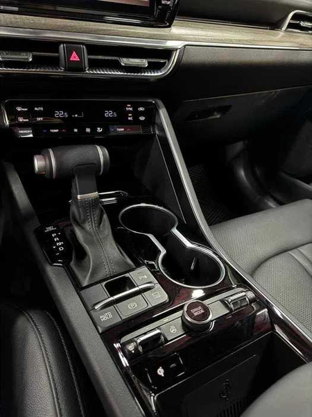 KIA K5 Prestige Special halol nasiyaga skidka narxda qberamiz