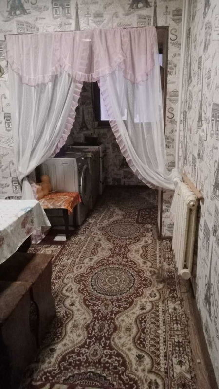 Qorasuv 6 da 1xona 2 xona qilingan kvartira sotiladi