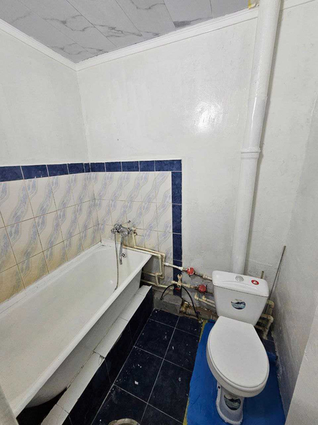 1 xonali 36m² 4-qavat sotiladi