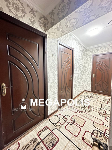 .2/1/4 Продается Чиланзар 24 кв Олмас Кирпич