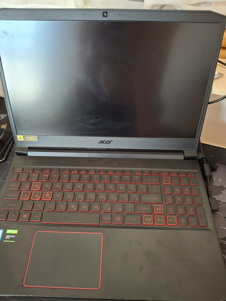 Acer nitro 7 i7 9750h
