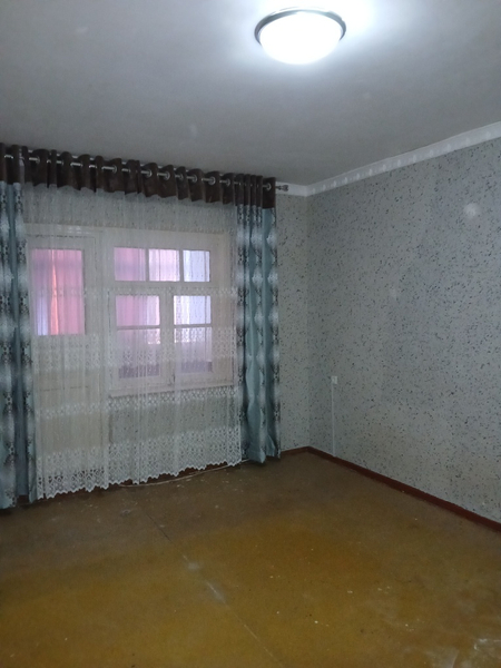 Сдаётся 1 комнатная квартира на 7 этаже в городке Кимегарлар (БАМ)