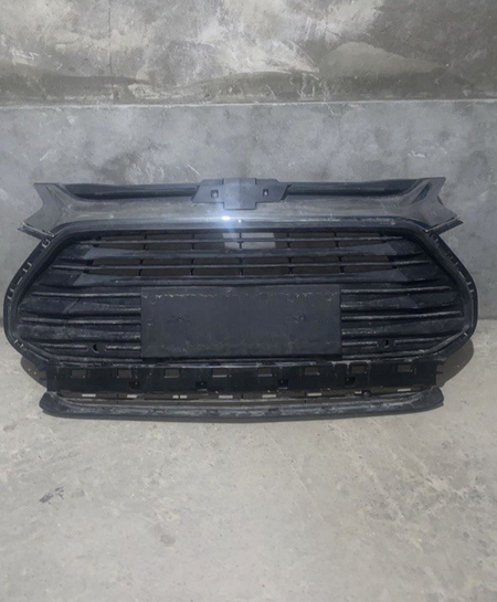 Tracker 2 premier gm original oblisovka