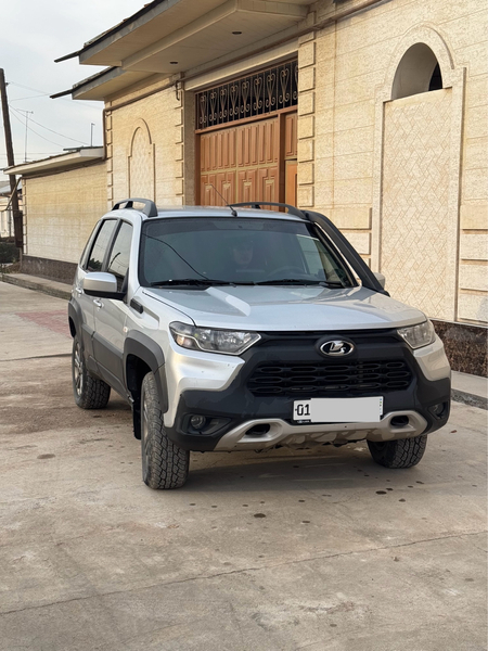 Lada Niva trevel 2021