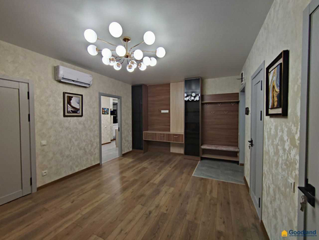 В Мирзо-Улугбекском районе Ц2 продается 2х комнатная квартира (J 1154)
