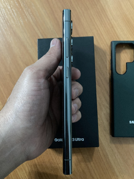 Samsung S23 Ultra  12/512 Vetnam 2sim