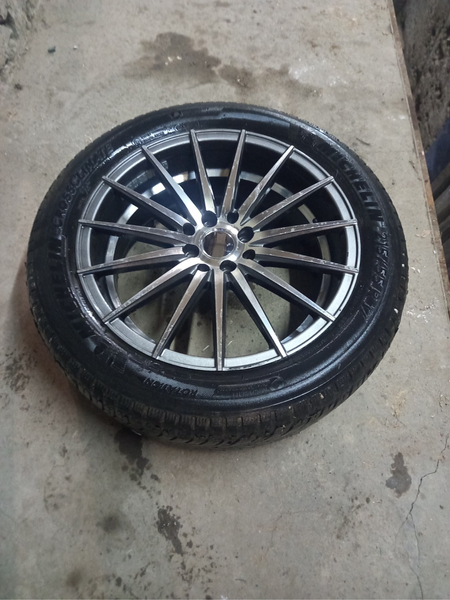 Saka diska universal hamma mowinaga tuwadi R17.