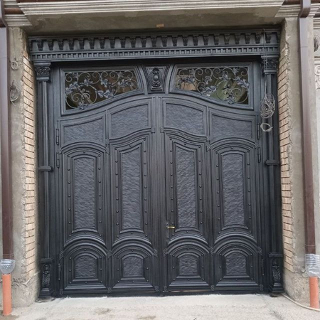 Darvoza temirdan kovka