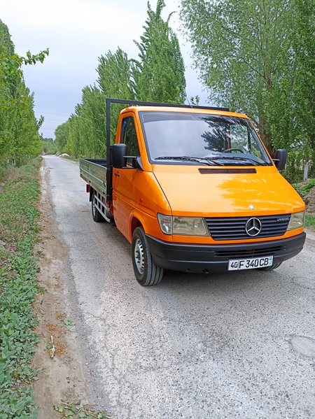 Mersedes benz siprinter sotiladi