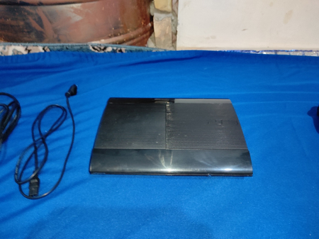 PS3 super slim 500 gb