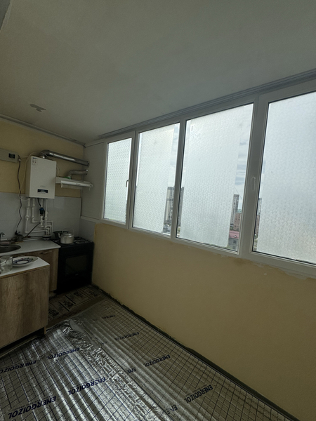 Sergeli 10- xudud 3/9/9 66 m2 53900$ srochno sotladi