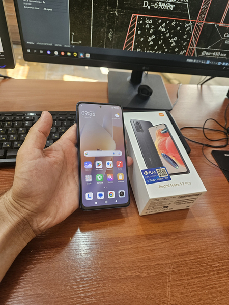 Redmi 9T 6/128gb(2021) iwlawi zur aybi yuq tozza telefon uyaltirmaydi