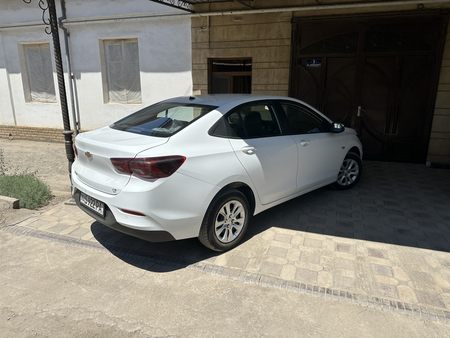 Chevrolet Onix 2023