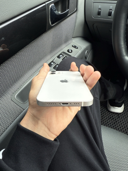 Iphone 12  128 gb