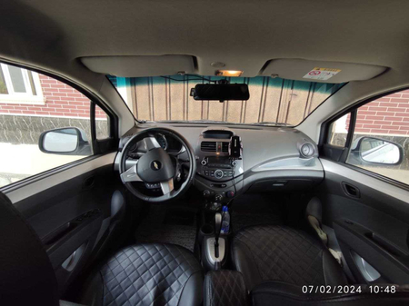 Chevrolet Spark sotiladi